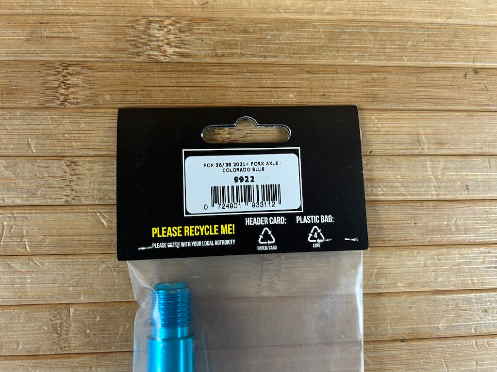 Burgtec FOX Boost Achse / Axle 2021+ Colorado Blue – RTF Bikeparts